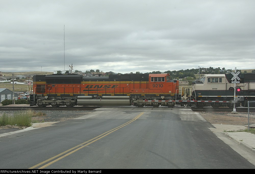 BNSF 9210 DPU
